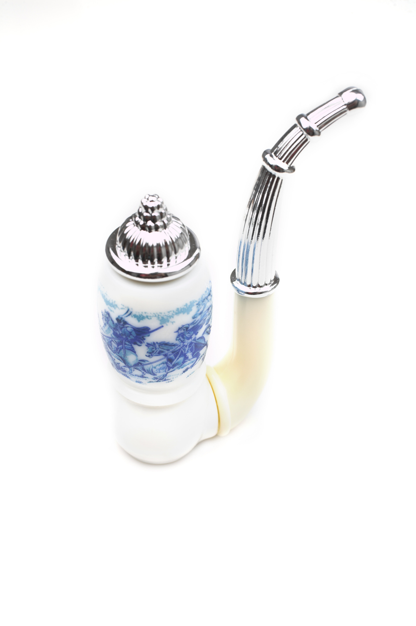 Tobacco Pipe Types to Include in Every Collection - Happy Smoking