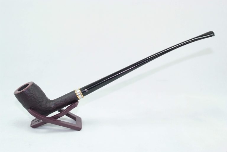 Choosing the Right Tobacco Pipe Shape - Happy Smoking